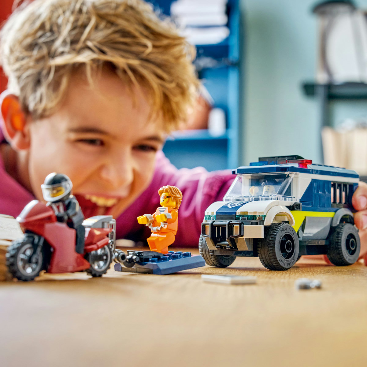 LEGO Duba pentru prizonieri a poliției Quality Brand - Eurostoc.ro